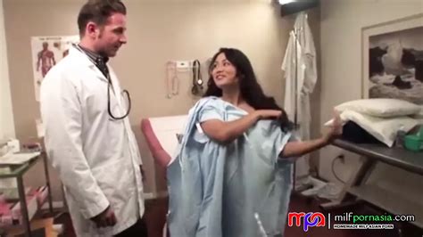 Doktor Cool Mengongkek Pesakit Cantiknya Bahagian Daripada Mp Xhamster