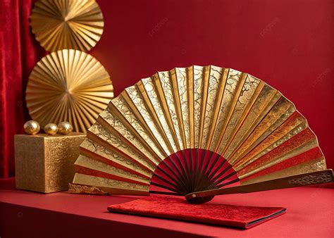 금색과 빨간색의 복잡한 디자인을 갖춘 중국 전통 부채 중국 전통 부채 금색과 빨간색 부채 복잡한 금색 디자인 배경 일러스트 및 사진 무료 다운로드 Pngtree