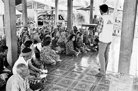 Active Case Finding In Cambodia Searching For Tb One Village At A Time Msf