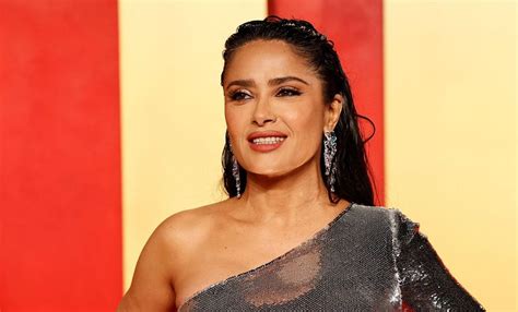 El Increíble Vestido De Salma Hayek En El After Party De Los Oscars