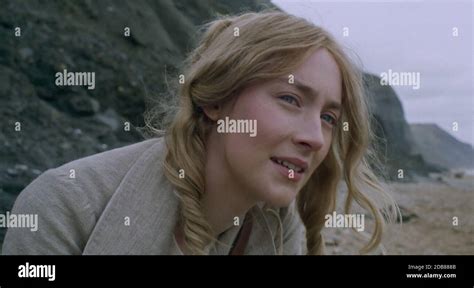 Ammonite Saoirse Ronan 2020 © Neon Courtesy Everett Collection