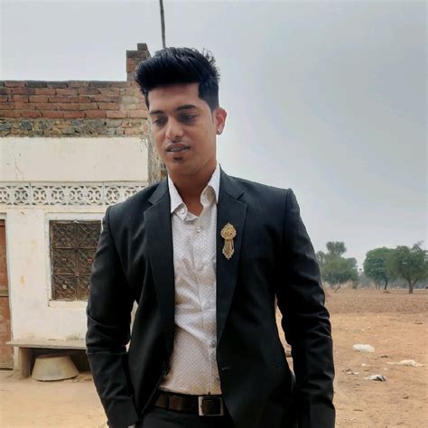 Vijay Saini Linkedin