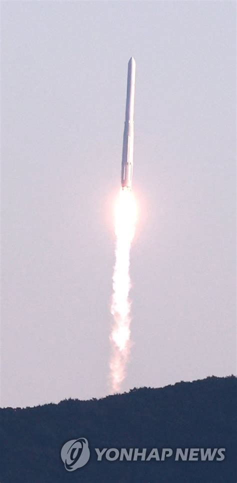누리호 우주로 첫 걸음 연합뉴스