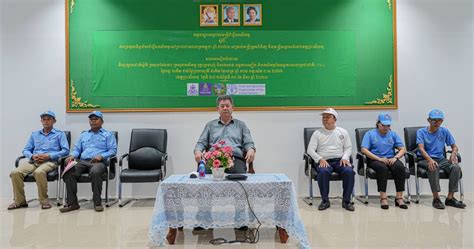 ឯកឧត្តម គួច ចំរើន បិទវគ្គបណ្ដុះបណ្ដាលដល់មន្ត្រីត្រួតពិនិត្យ មន្ត្រីសម្ភាសន៍ជំរឿនកសិកម្មឆ្នាំ២០២៣