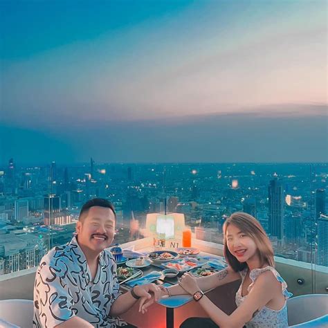 Sale Here แดงราชาหอยทอด “ร้านแดงราชาหอยทอด” ที่เปิดขายกันมานานถึงรุ่นที่ 4 เดิมทีร้านขายกัน