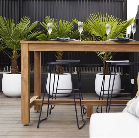 Bar Islands A Fabulous Focal Point In Both Modern And Traditional