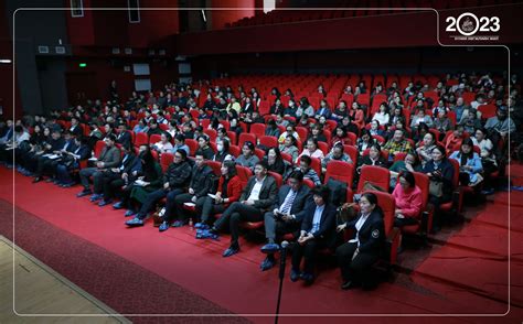 Vip76 Mn Нийгмийн халамжийн бодлогын шинэчлэлээр санал солилцов