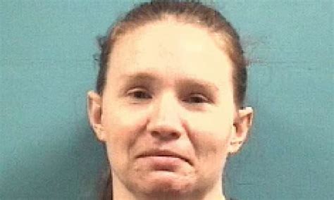 Woman Pretended To Be Autistic To Trick Caregiver Into Sex Daily Mail Online