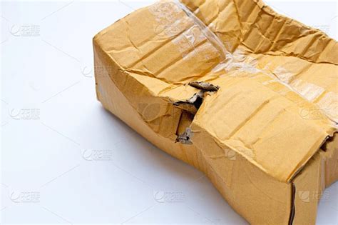 纸箱破损，有洞素材 花瓣网