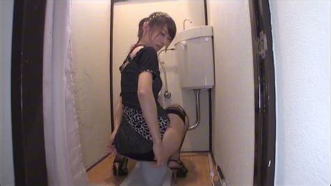 Teaching You How To Use Squat Toiletenglish Subtitles Video 5