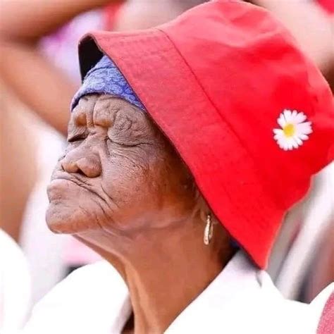 Pama Pamatz • Threads Say More