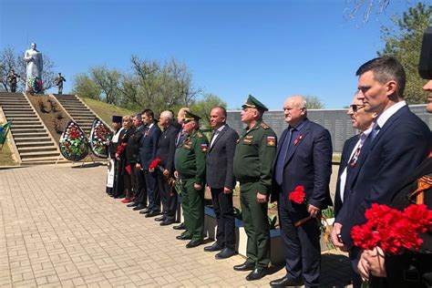 В Сальском районе прошла церемония захоронения воинов Красной Армии