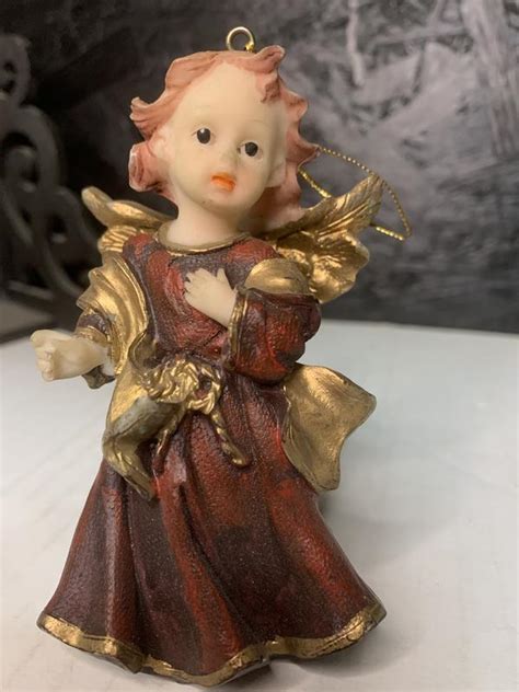 Ангел з пошкодженням — ціна 60 грн у каталозі Статуетки Купити товари для дому та побуту за