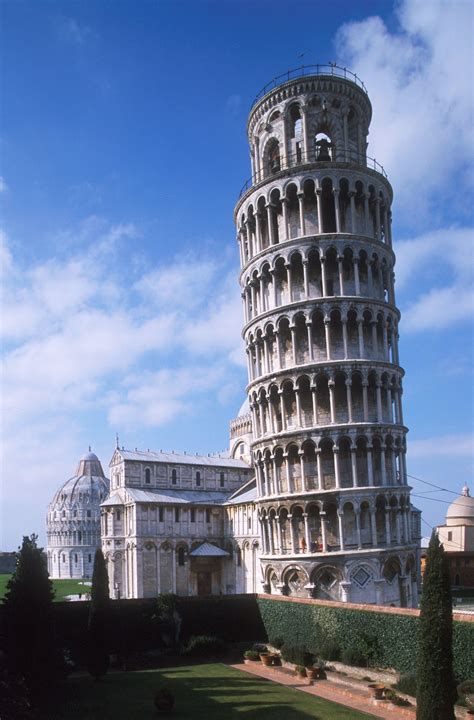 50 Iconic Buildings Around The World You Need To See Before You Die