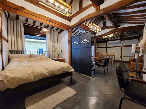 싱글라이프 마당과 옥상이 있는 14평 한옥집 라이프스타일 슈퍼앱 오늘의집