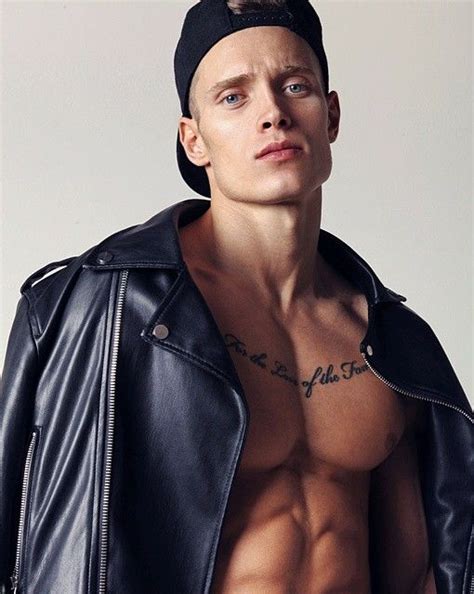 Pin On Muscled Jock Men