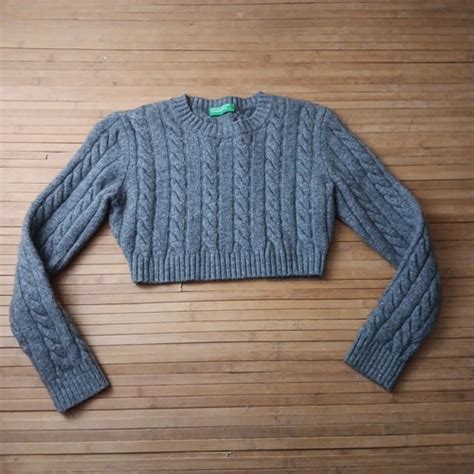 Vintage United Colors Of Benetton Wool Blend Crop Cable Knit Sweater