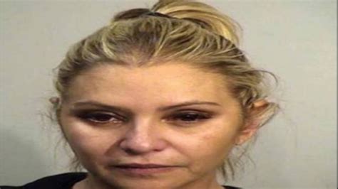 Actriz Daniela Castro Es Detenida Se Le Acusa De Robar Ropa De Tienda