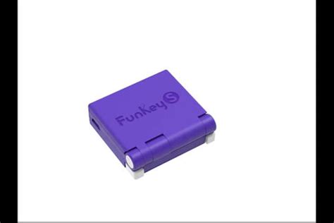 FunKey S Tiny Foldable Gamebabe Styled Retrogaming Handheld For Your Keychain