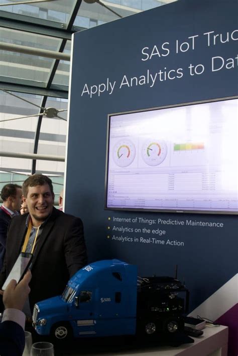 Sas Iot Truck Analytics On The Edge 7wdata