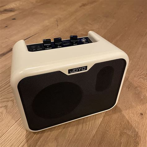 Joyo Portable MA-10B Portable 10W Mini Bass Amp - White | Reverb
