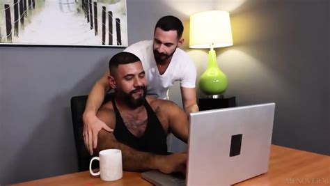 No Trabajes Tan Duro Bebé Nico Oso Y Gio Carrera