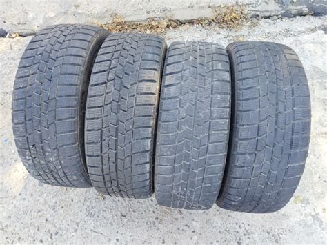 Шины зимние нешипованные Goodyear 215/45 R17, литые диски Toyota 7Jx17 ...