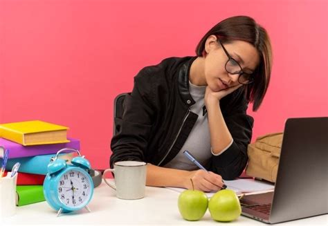 How To Complete My Online Assignments On Time U Domyhomeworks