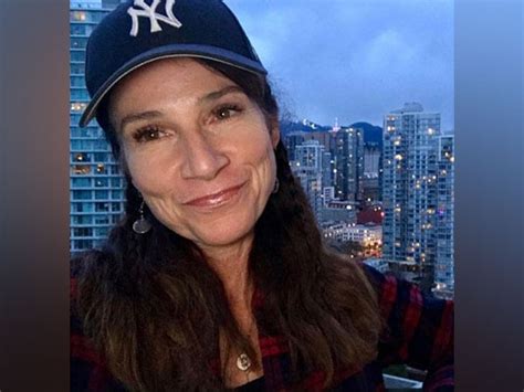 Emmy Nominated Filmmaker Catherine Cyran Dies At 59 Theprint Anifeed