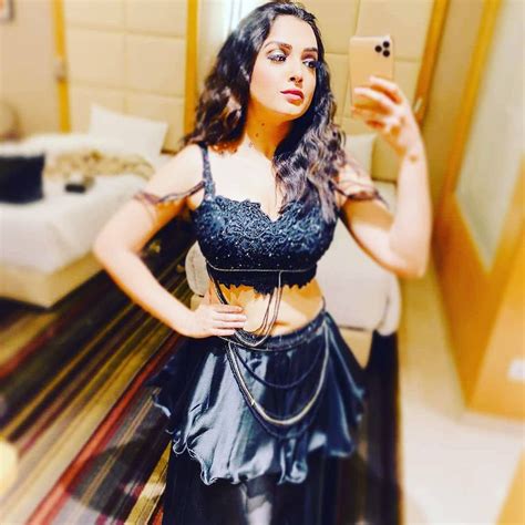 55 Bhojpuri Actress Amrapali Dubey Hd Wallpapers Photos Images Hot