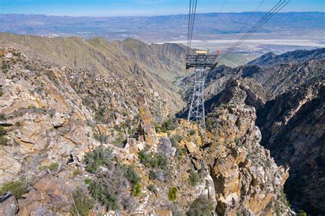 팜스프링스 샌 하 신 토 산 리버 사이드 카운티 캘리포니아 미국에서에서의 보기 공중 뷰에 대한 스톡 사진 및 기타 이미지 공중 뷰 샌 안드레아스 단층 관광 Istock