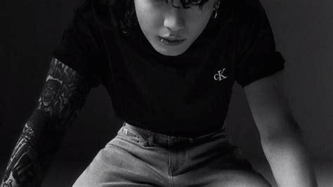 جئون جونگ کوک کلوین کلین نماشا