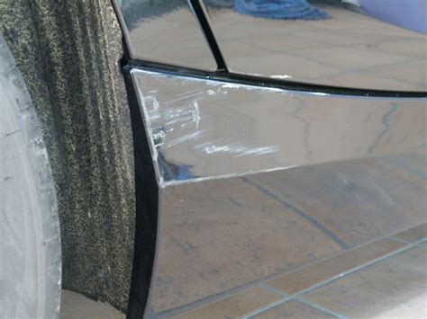 자동차 도색 차 긁힘 스크래치로 부분 도색 복원을 위해 입고된 Bmw 118d 안양자동차외형복원평촌자동차기스제거산본자동차흠집제거군포차량복원의왕자동차수리수입차수리