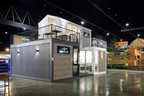 บ้านน็อคดาวน์ 2 ชั้น แบ่งที่ใช้สอยเป็นสัดส่วน ขนาด 54 ตร ม แต่ครบครัน