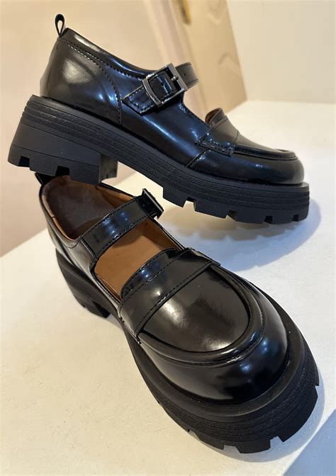 ჩემი ჩემი ფეხსაცმელები ⋆ Chemi Pekhsatsmelebi