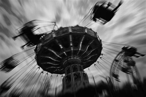 Ferris Wheel Spin Ar Generative Ai Premium Ai Generated Image