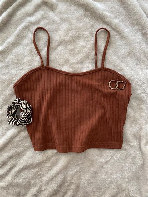 Топ від Shein — ціна 100 грн у каталозі Топи Купити жіночі речі за доступною ціною на Шафі