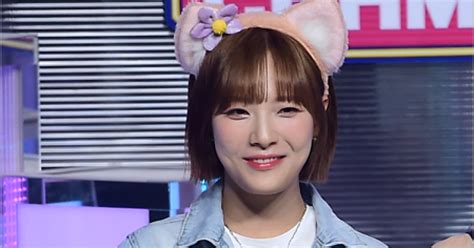 Md포토 문수아 토끼 머리띠 귀엽죠