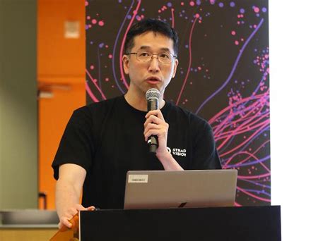 스트라드비젼 자율주행 넘어 비전 Ai 전 분야로 발 뻗을 것 아주경제
