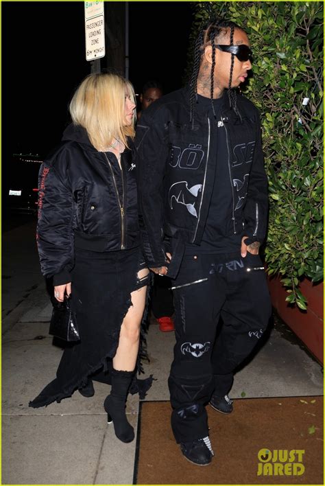 Avril Lavigne Tyga Enjoy An Apparent Date Night After Returning From Paris Fashion Week