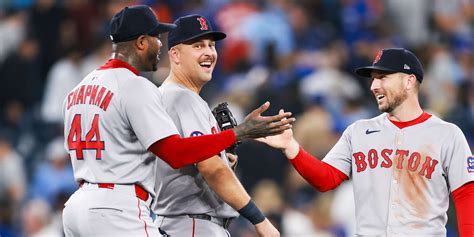 Nathaniel Lowe Leads Red Sox To Big Win Over Blue Jays