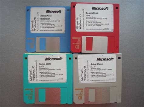 Microsoft Windows 95 Set Of 30 3 5” Disks