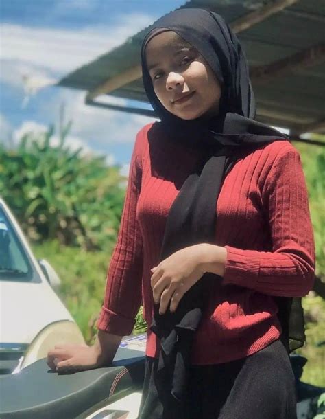 Awek Melayu Tek Hitam Angela North