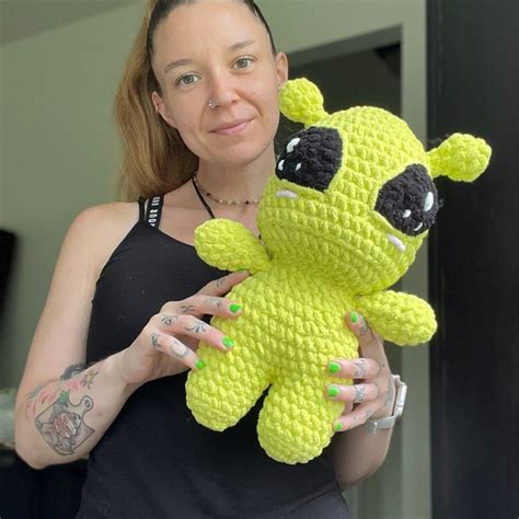 Space Alien Crochet Pattern Crochet Alien Pattern Amigurumi Alien Crochet Tutorial Amigurumi