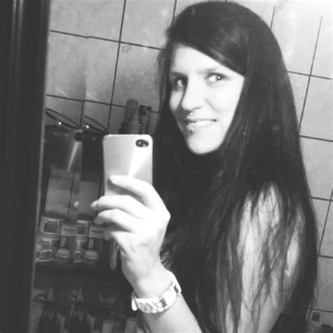 Stream Mina Diva Music Listen To Songs Albums Playlists For Free On