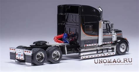 International Lonestar 2010 Black
