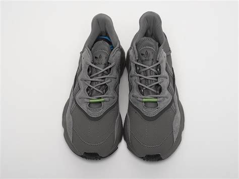 Купить Кроссовки Adidas Ozweego цвет Серый купить по цене 4940 рублей в ...