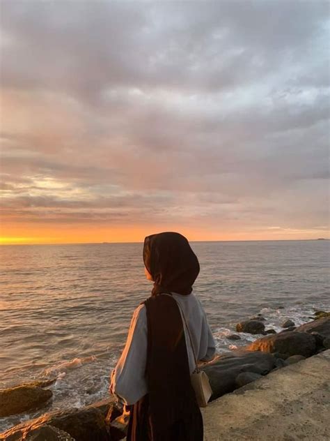Hijabi Girl Pose Pantai Potret Pantai Foto Pantai