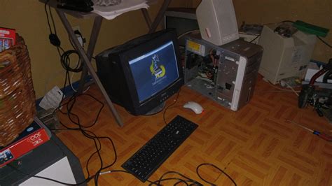 The Worst Setup Ever Everything Was Found For Free In The Trash Cuz Im Poor Rsetups