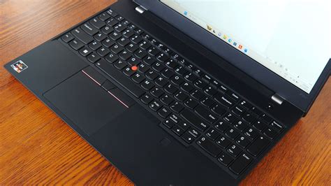 Review Lenovo ThinkPad P15v Gen 3 AMD Mobile Workstation